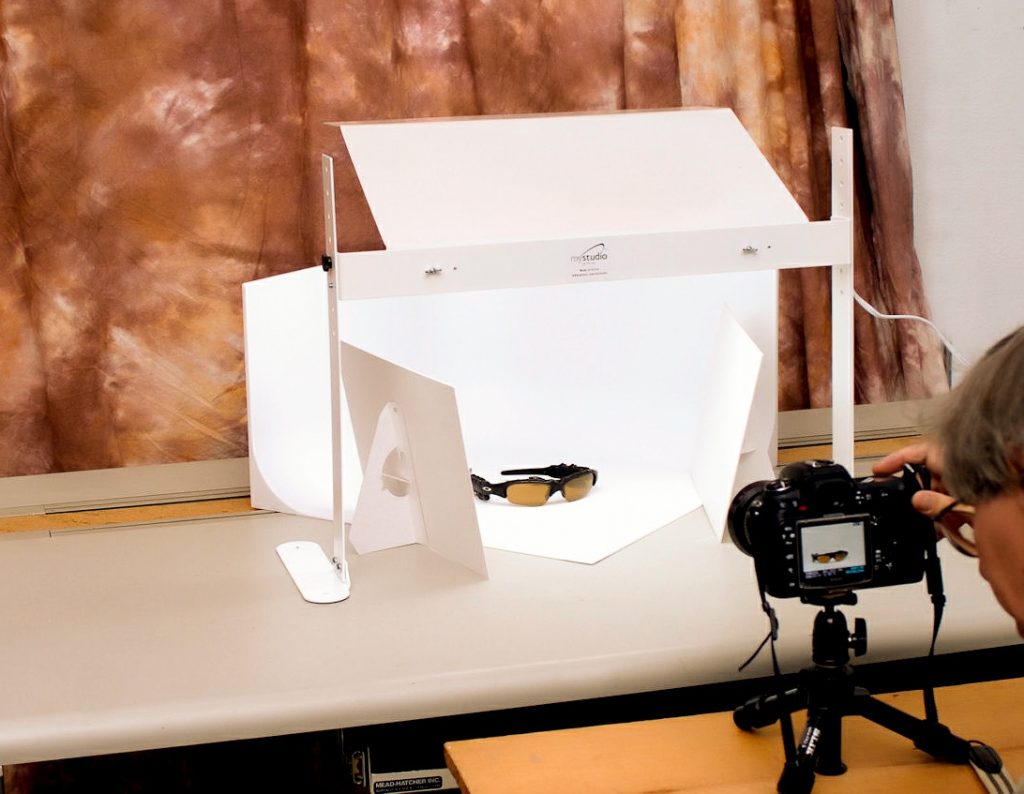 MyStudio® MS20 Light Box Photo Studio Kit 20"x 20"x 12"
